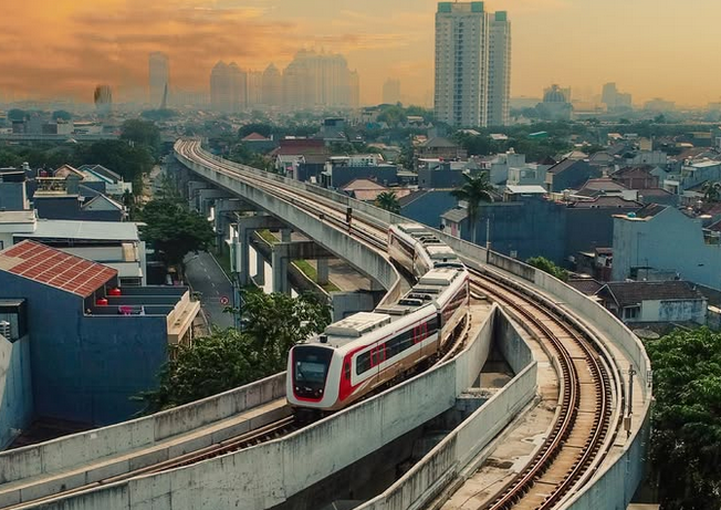 Tarif Spesial Rp1 untuk Transjakarta, MRT, dan LRT Jakarta pada 5 ...