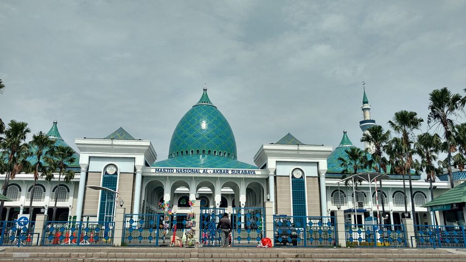 Beberapa Masjid Besar di Jatim Ini Cocok untuk Iktikaf. Mana Saja ...